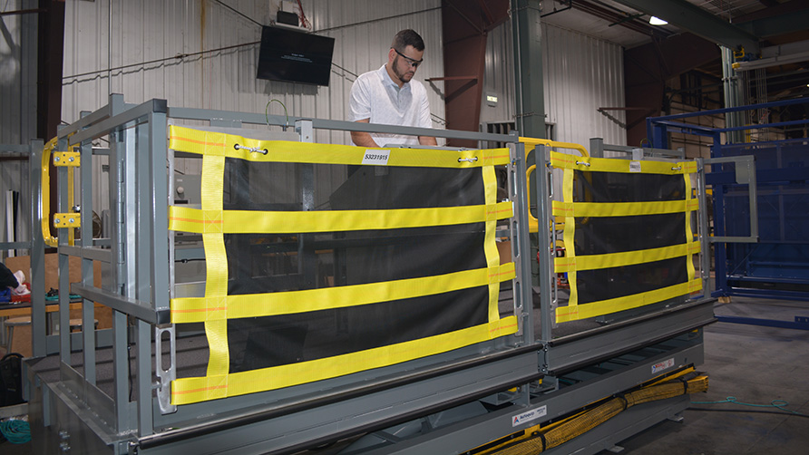 Advanced Ergonomic Work Platform System for Aerospace Industry | Video | Autoquip